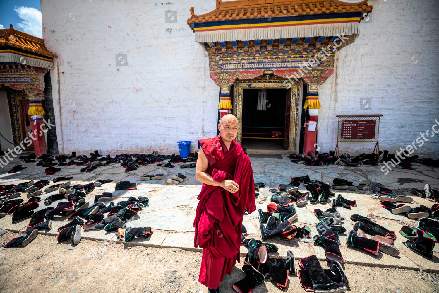 Tibetan Buddhist Monk Walks Labrang Monastery Editorial Stock Photo ...