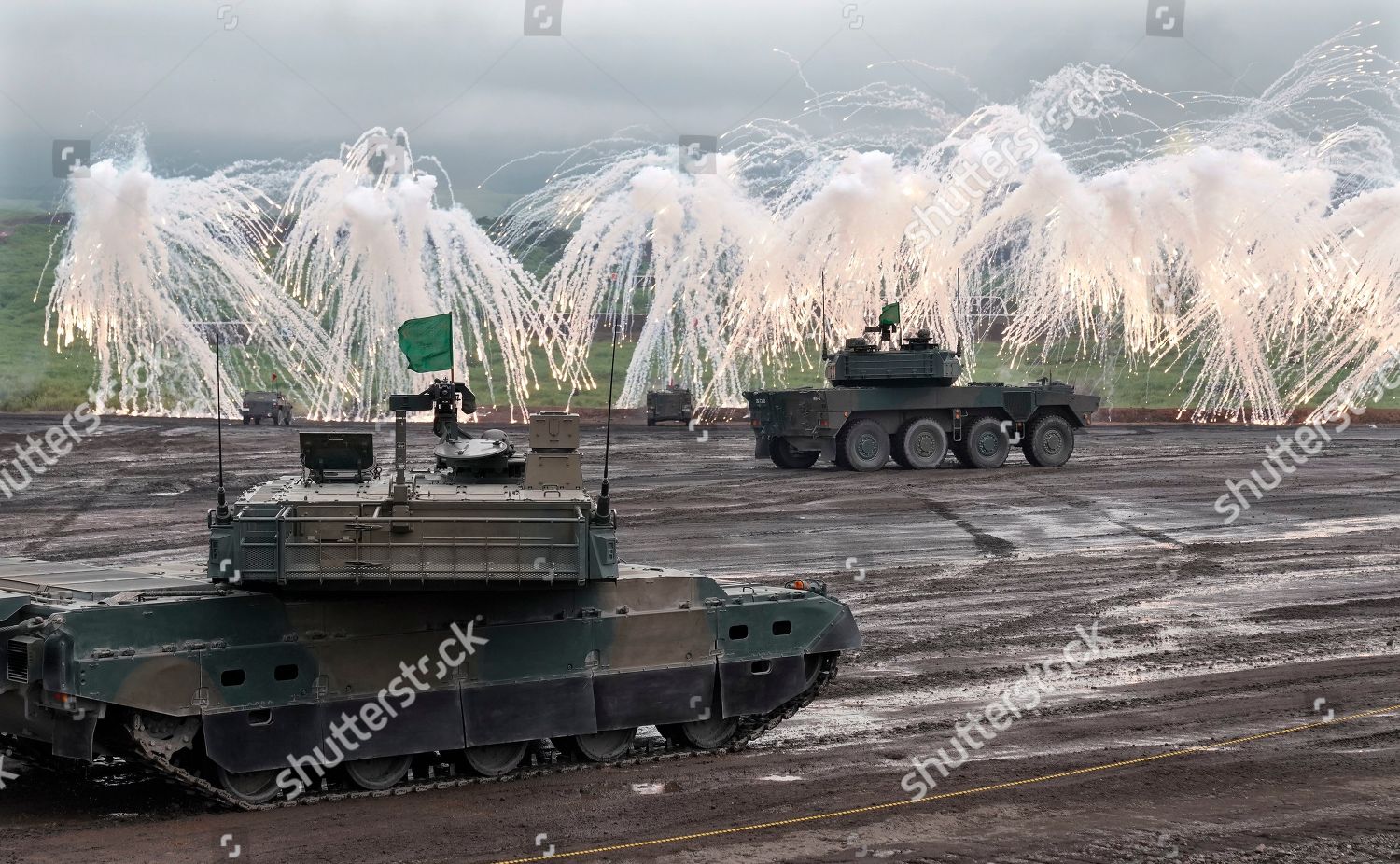Type 10 Tanks Type 90 Tanks Editorial Stock Photo - Stock Image ...