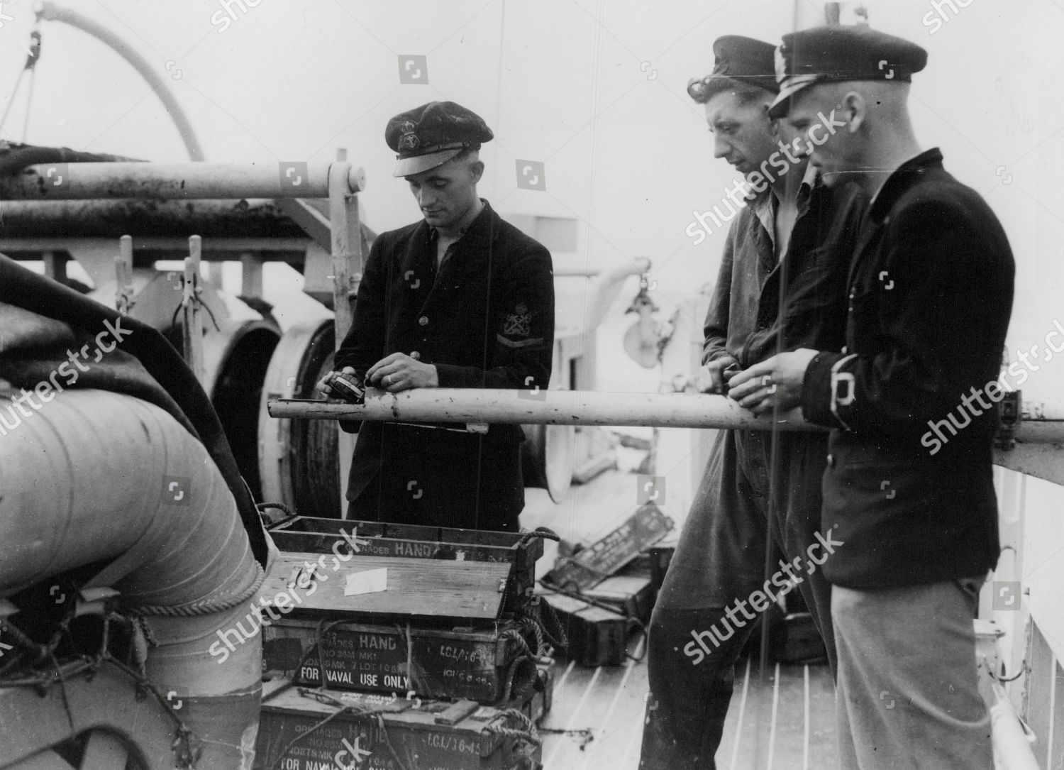 Wwii Britain Navy Minesweepers Deck Scenes Editorial Stock Photo ...