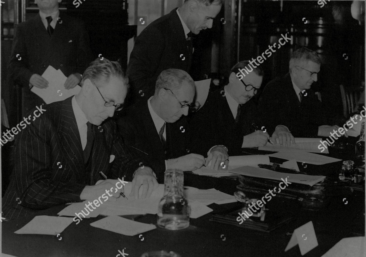 Wwii Peace United Nations Conferencesigning European Editorial Stock ...