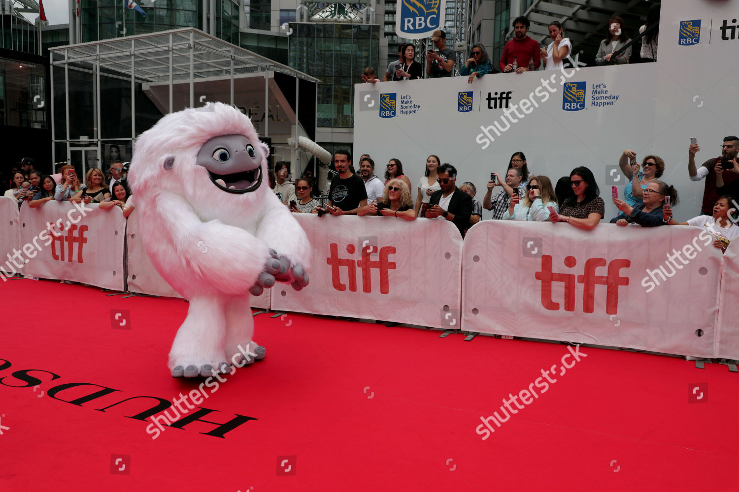 Everest Seen Dreamworks Animation Pearl Studio Editorial Stock Photo ...