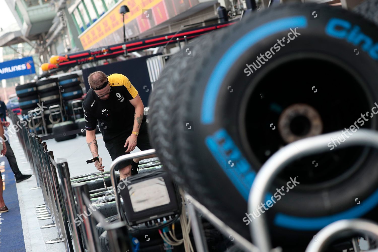 Mechanic Renault Sport F1 Team Checks Editorial Stock Photo - Stock ...
