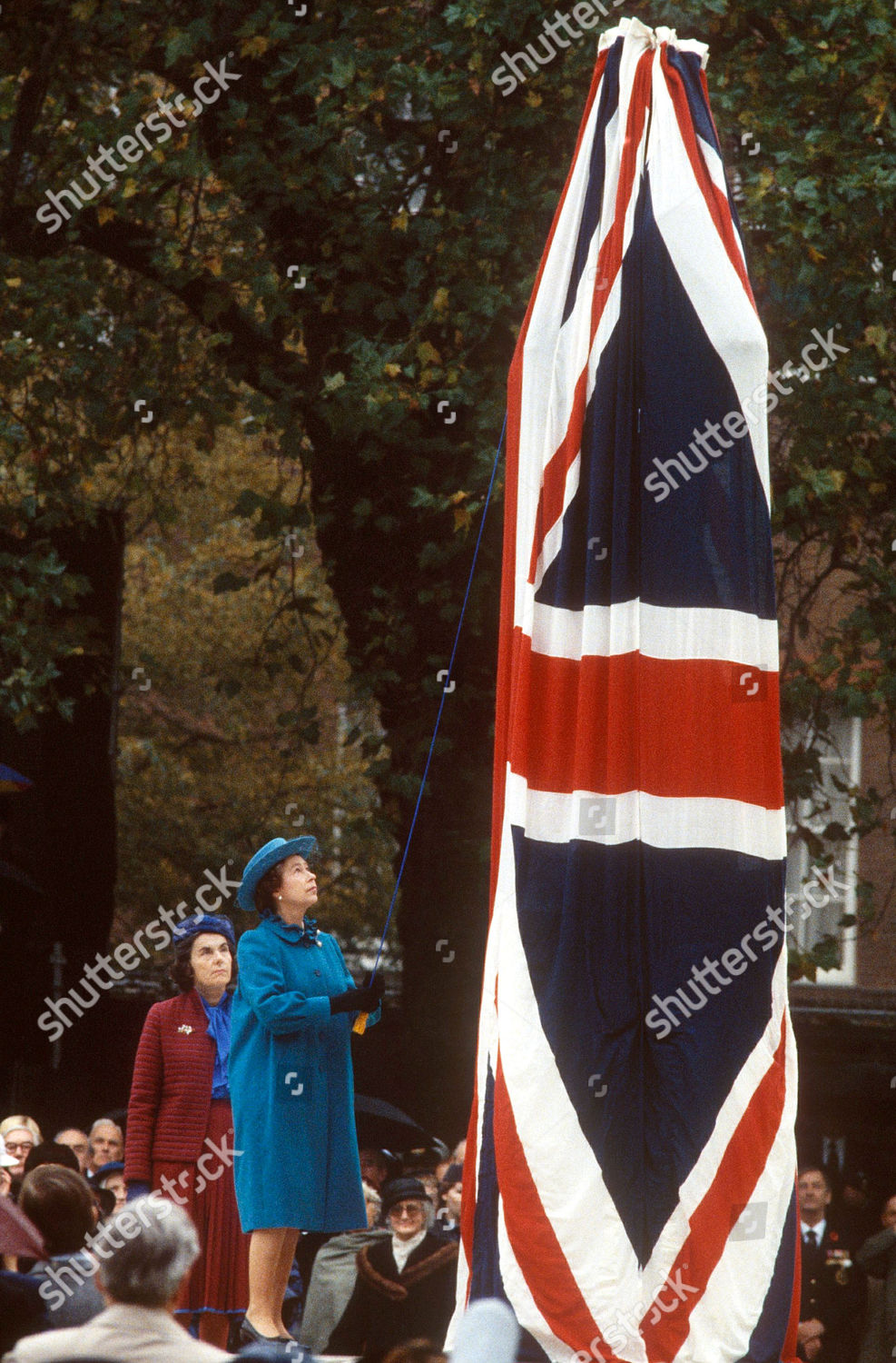 Queen Elizabeth Ii Unveils Statue Lord Editorial Stock Photo - Stock ...