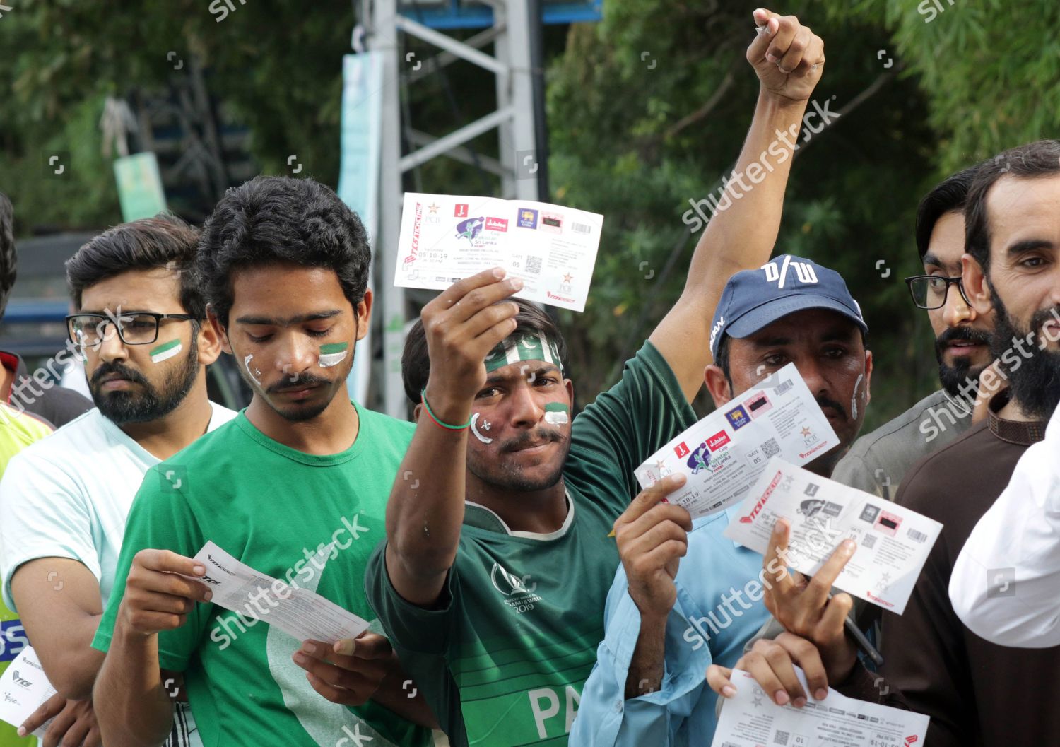Pakistani Spectators Arrive Gadaffi Cricket Stadium Editorial Stock ...
