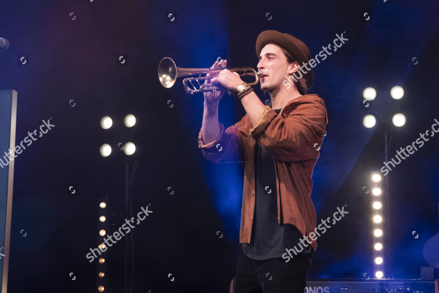Leonie Performing Concert Before Nrj Music Editorial Stock Photo ...