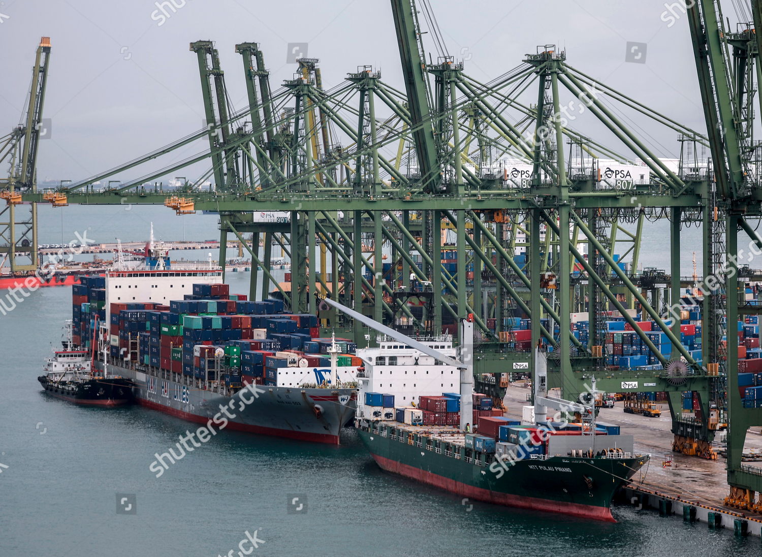 Container Ships Berth Port Singapore Authoritys Editorial Stock Photo ...