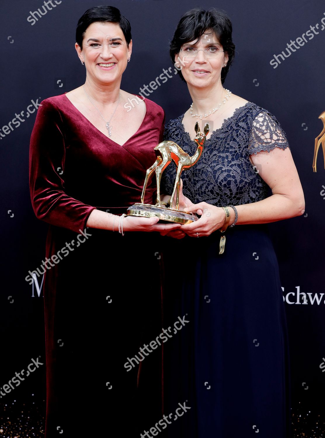 Anette Hrdlitschka Andrea Riedman Kleine Helden Editorial Stock Photo ...