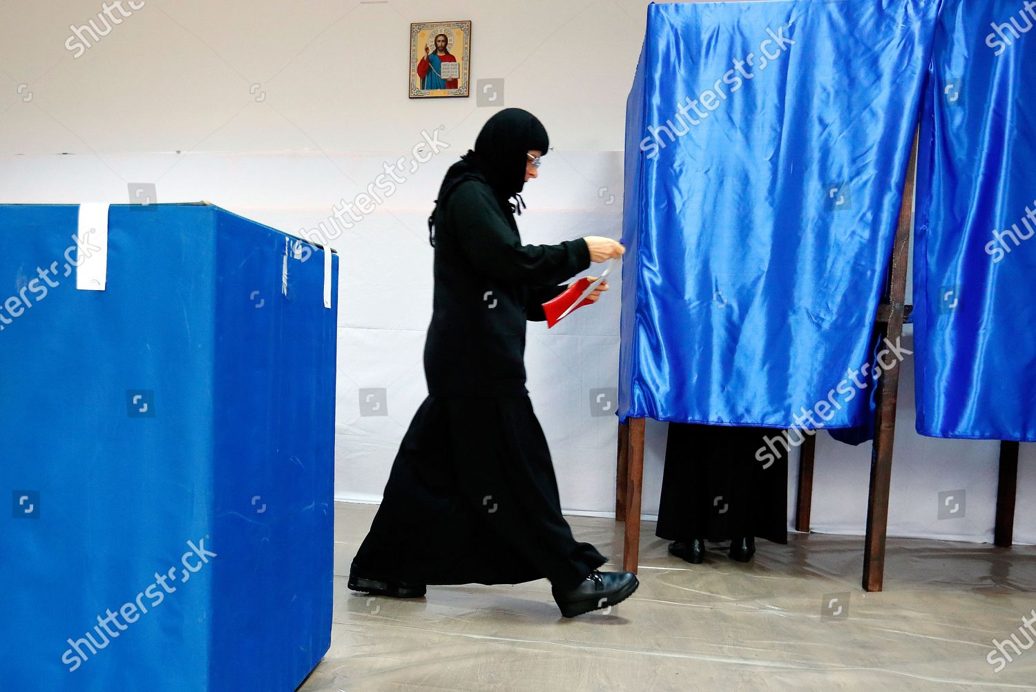Romanian Orthodox Approaches Voting Booth Polling Editorial Stock Photo ...