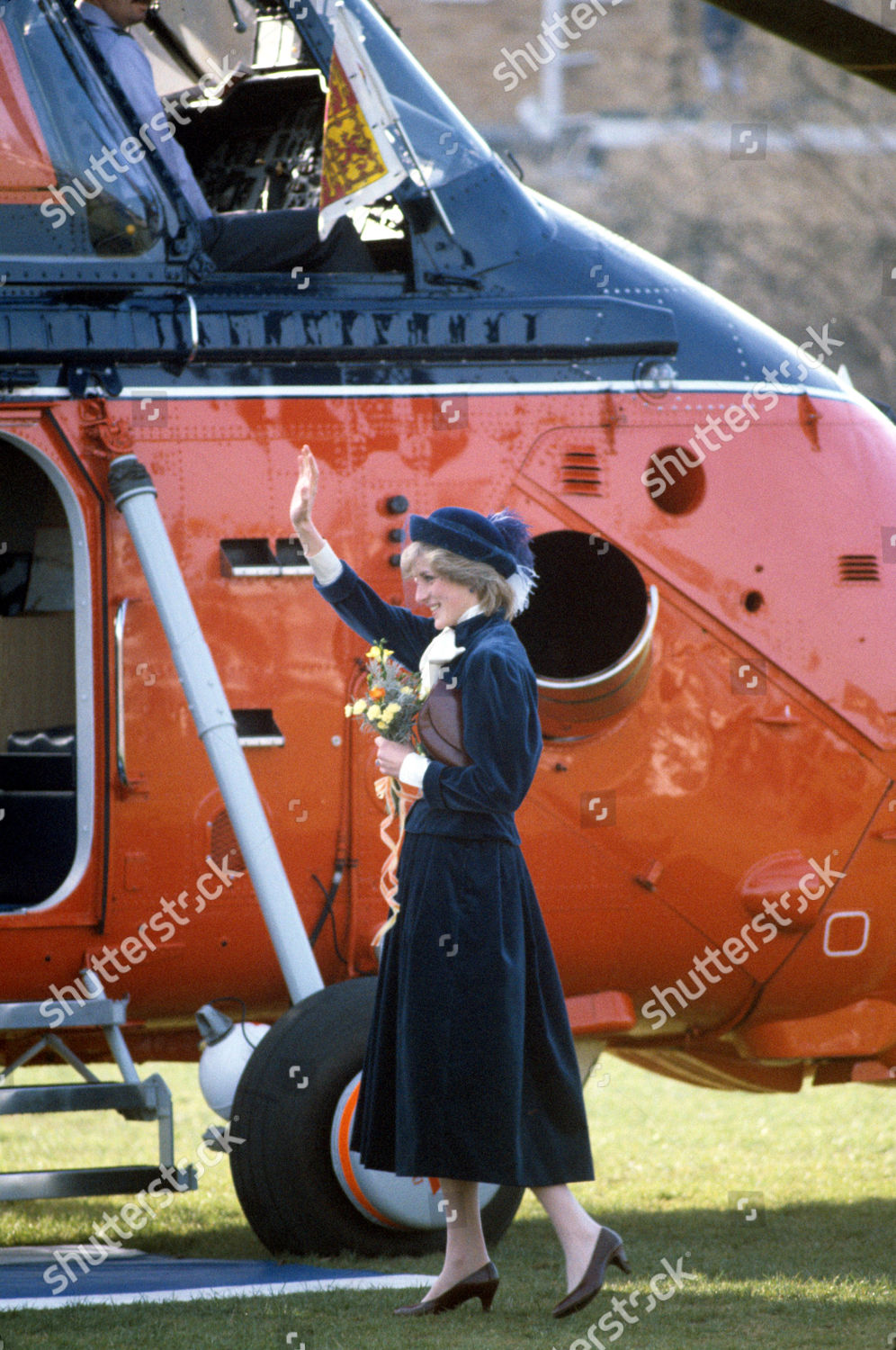 Princess Diana Waving Goodbye She Boards Editorial Stock Photo - Stock ...