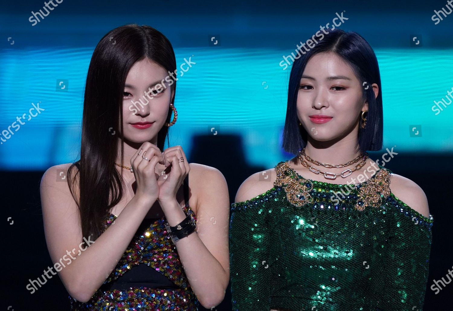 Hwang Yeji Itzy Yeji Shin Ryujin Editorial Stock Photo - Stock Image | Shutterstock