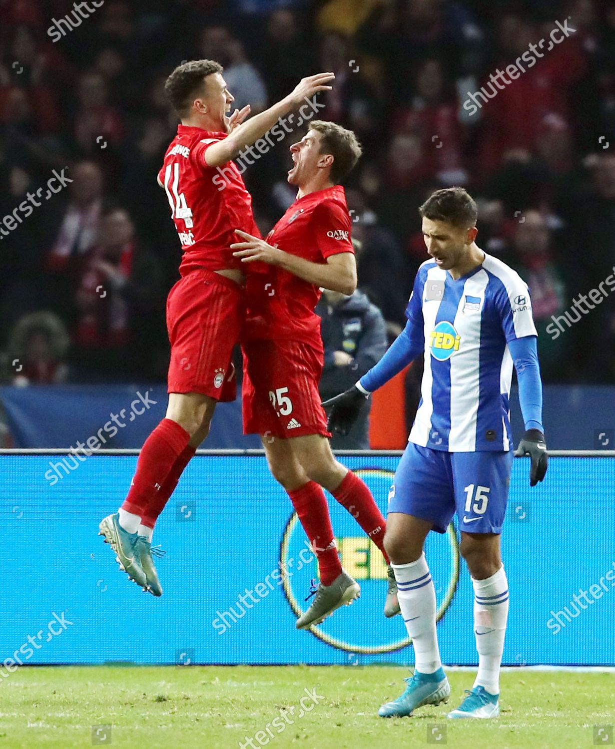 Ivan Perisic 40 Thomas Mueller Marko Editorial Stock Photo - Stock ...