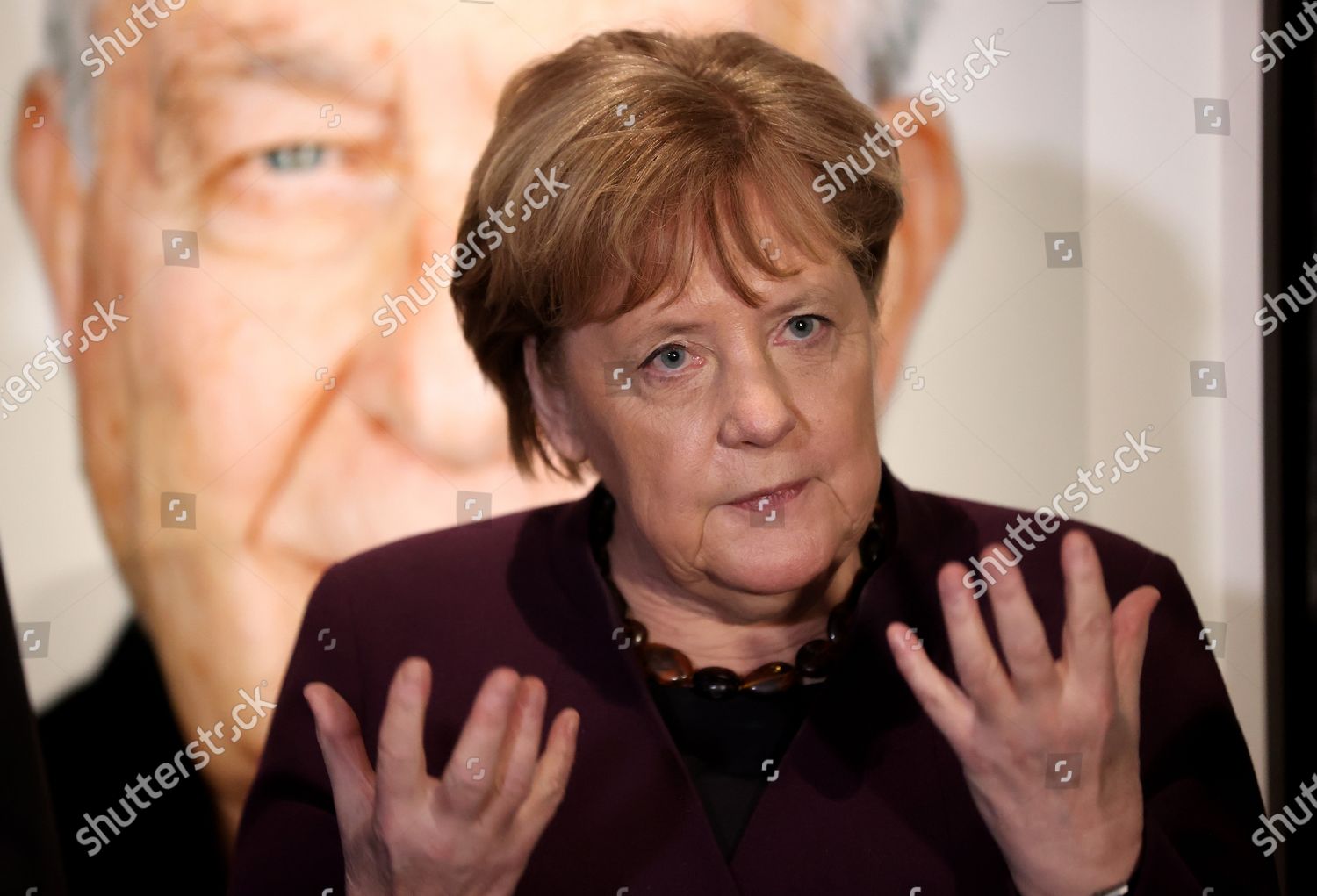 Germanys Chancellor Angela Merkel R Gestures Editorial Stock Photo ...