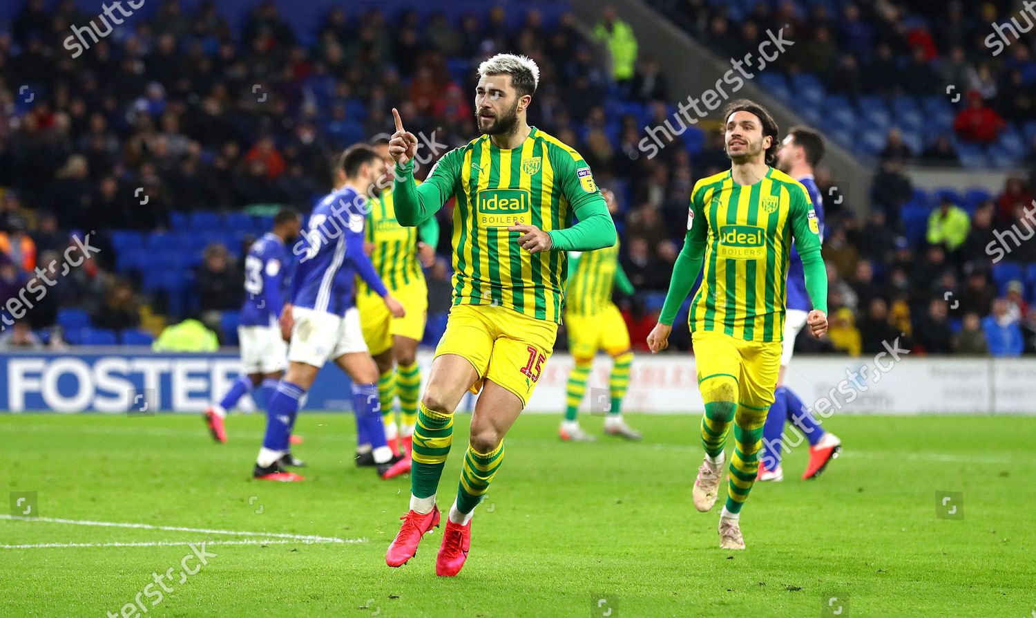 Charlie Austin West Bromwich Albion Celebrates Editorial Stock Photo ...