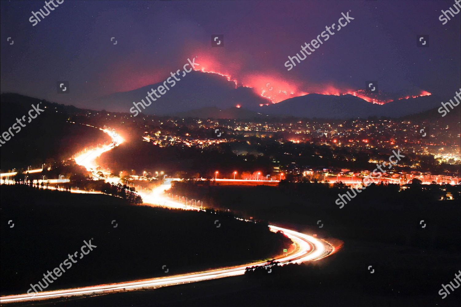 Bushfire Orroral Valley South Canberra Australia Editorial Stock Photo ...