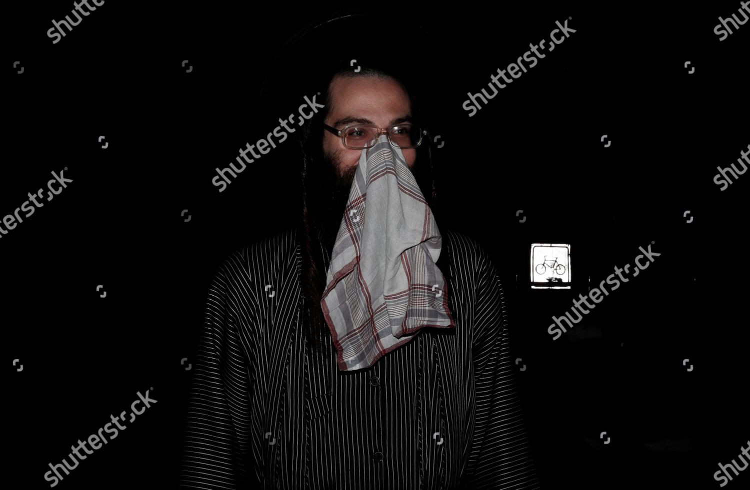 Ultraorthodox Jewish Use His Handkerchief Mask Editorial Stock Photo ...