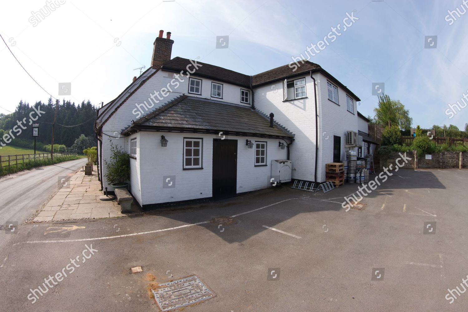 Famous Highwayman Pub Checkendon Rural Pubs Editorial Stock Photo ...