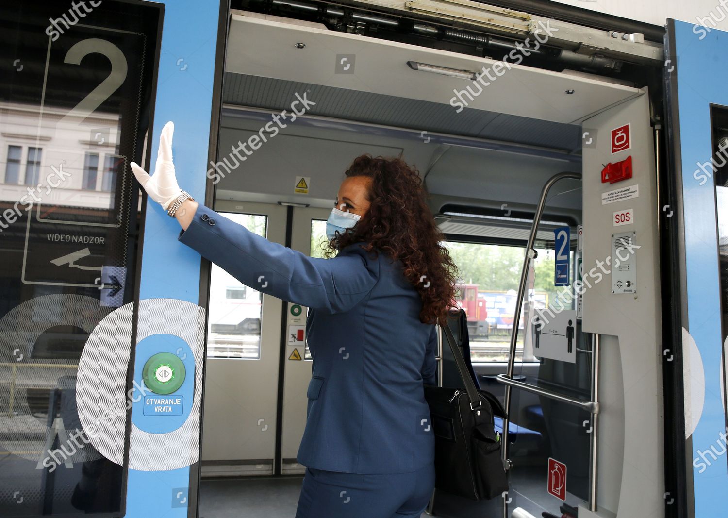 Conductor Waves Train Main Train Station Editorial Stock Photo - Stock ...