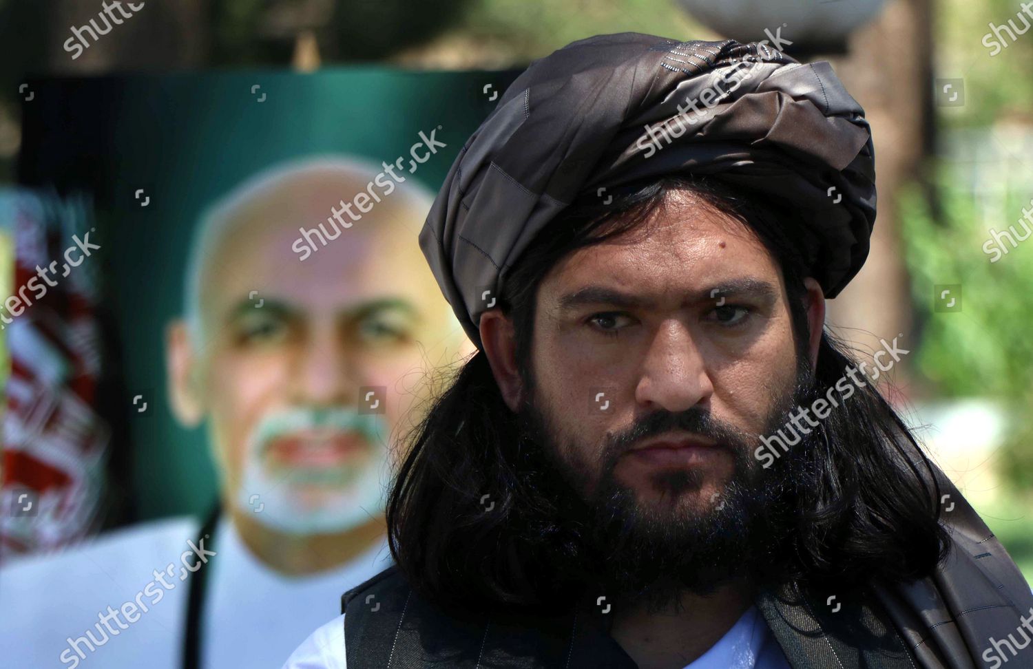 Taliban Member Stands Front Portrait Afghan Editorial Stock Photo ...
