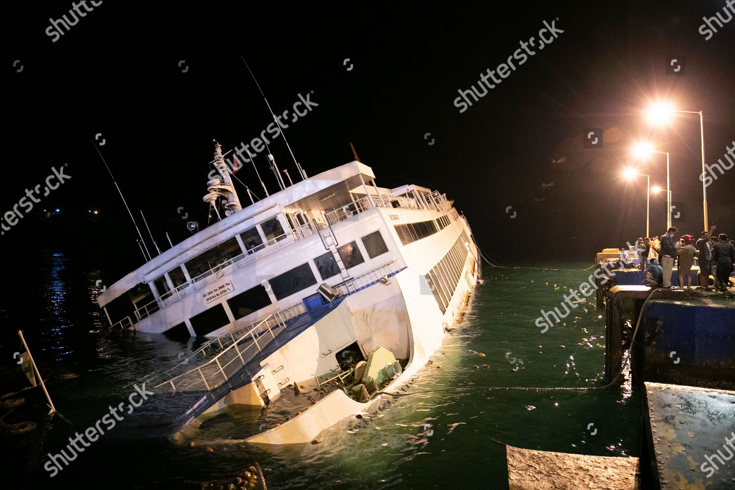 VIEW PASSENGER FERRY THAT CAPSIZED PADANGBAI Editorial Stock Photo ...