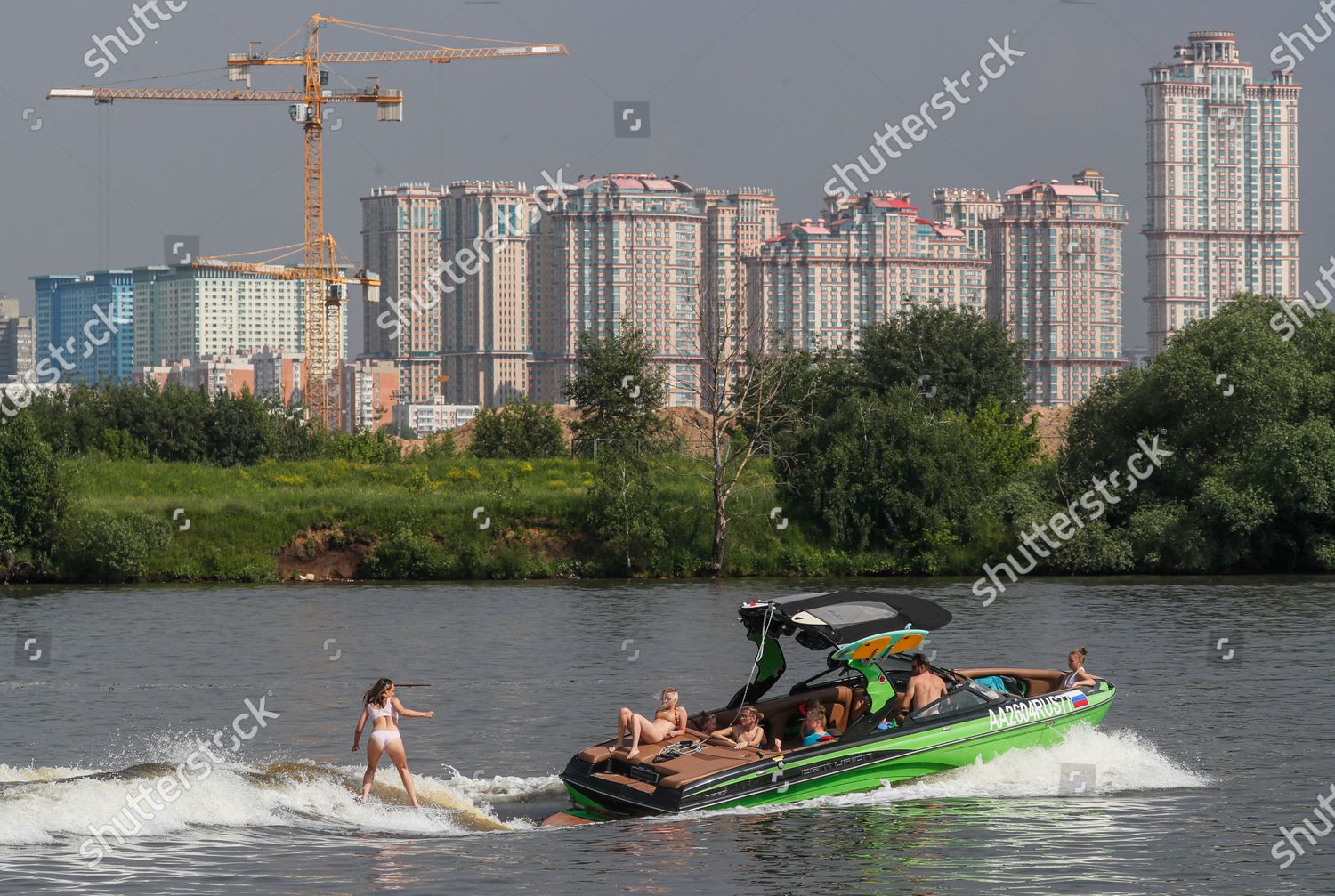 People Enjoy Hot Weather Practice Wakeboarding Editorial Stock Photo ...