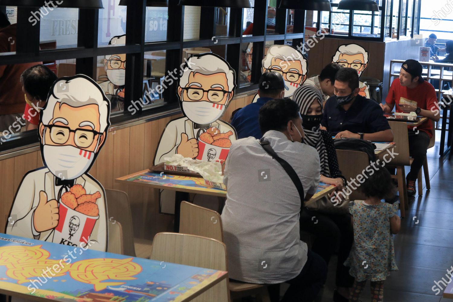 Customers Sit Next Colonel Sanders Characters Editorial Stock Photo ...