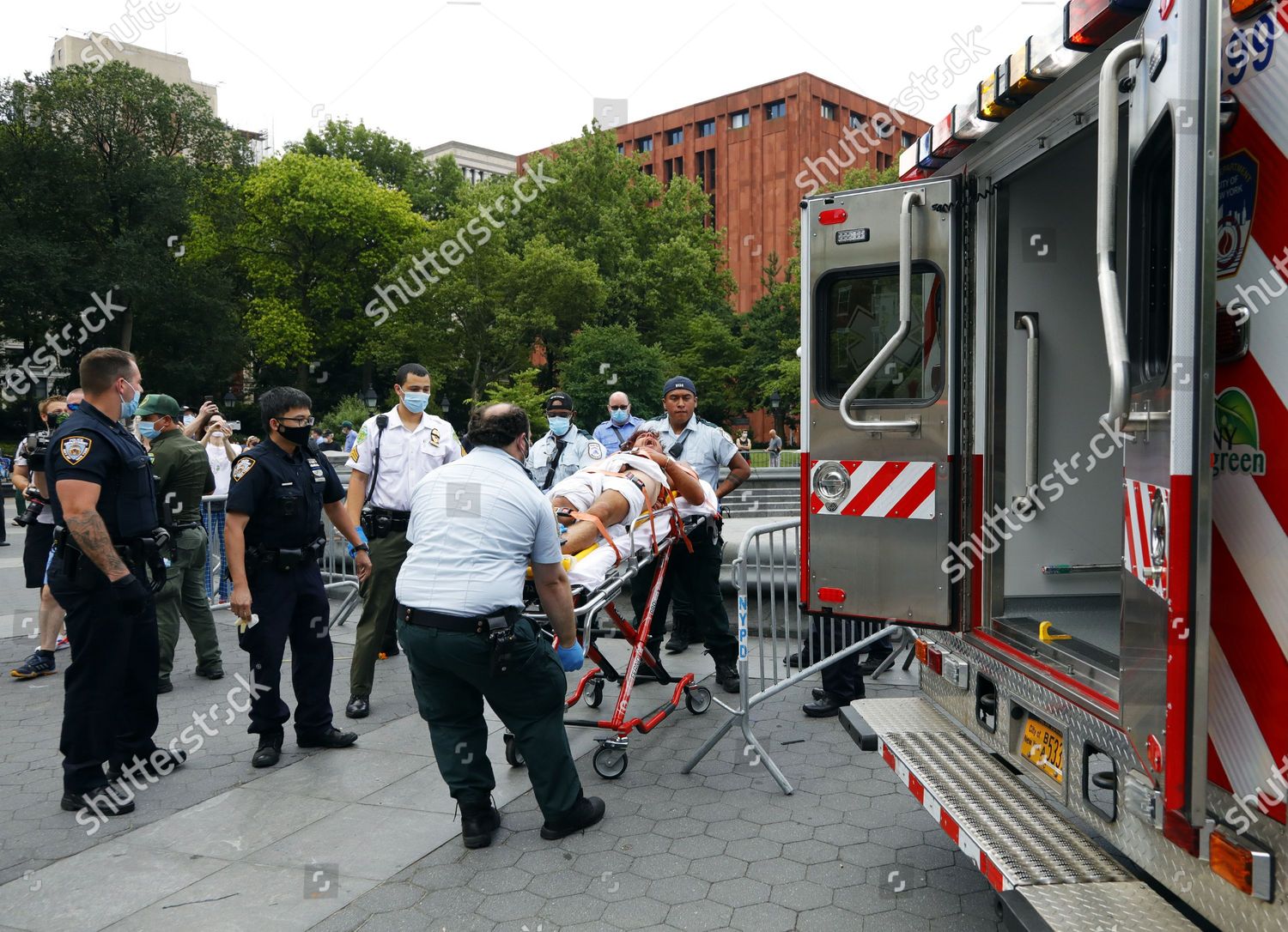 Members Nyfd New York Fire Department Editorial Stock Photo - Stock ...