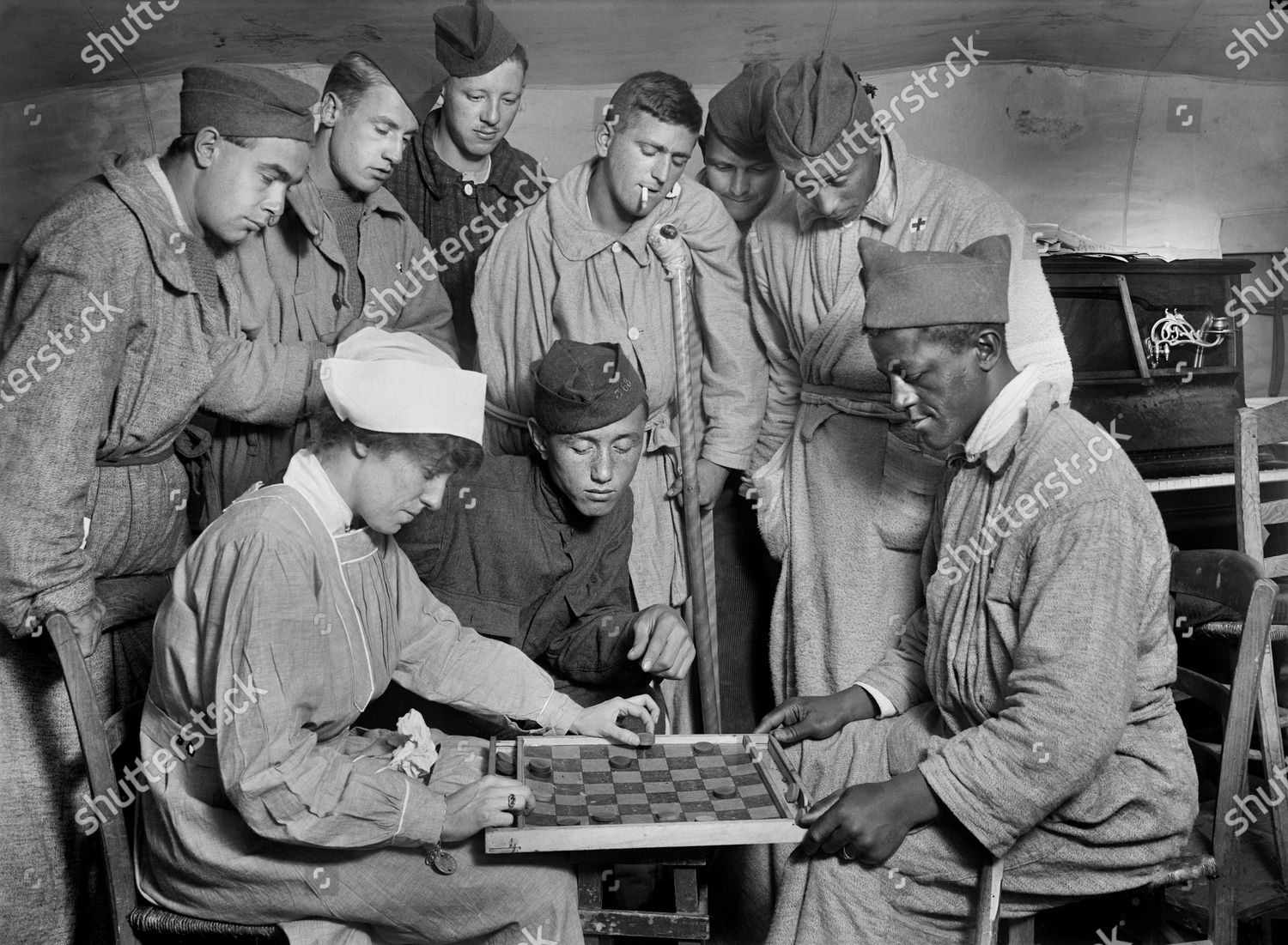 American Soldier Playing Checkers American Red Editorial Stock Photo ...