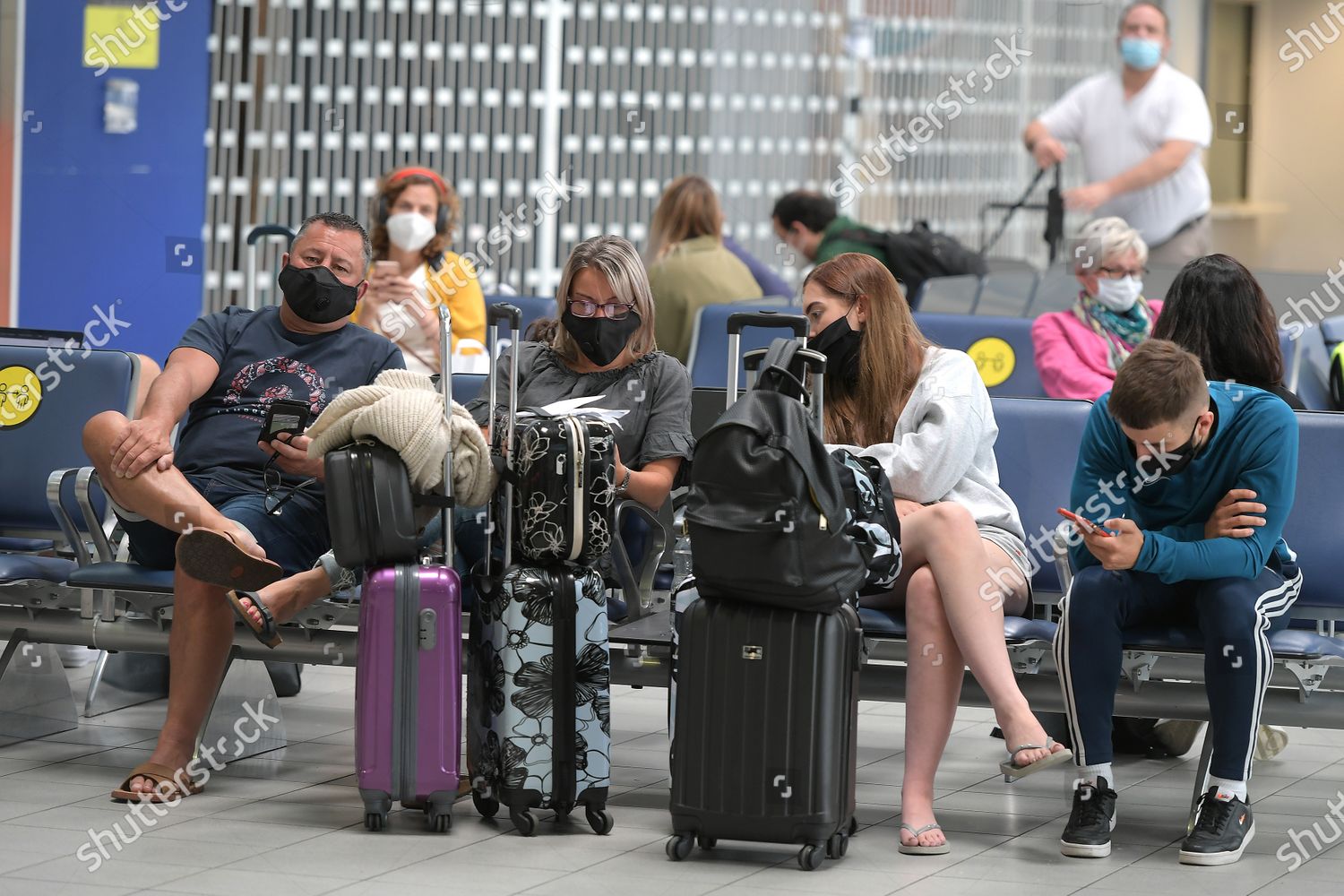AIR TRAVELLERS PREPARE TAKE-OFF FIRST PASSENGER Editorial Stock Photo ...
