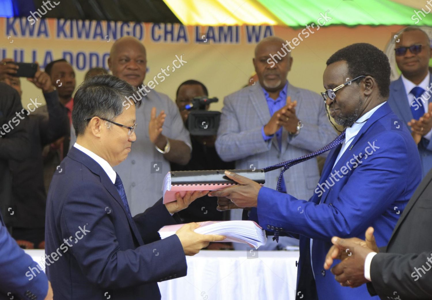 Signing Ceremony Held Agreements Between Chinese Editorial Stock Photo ...