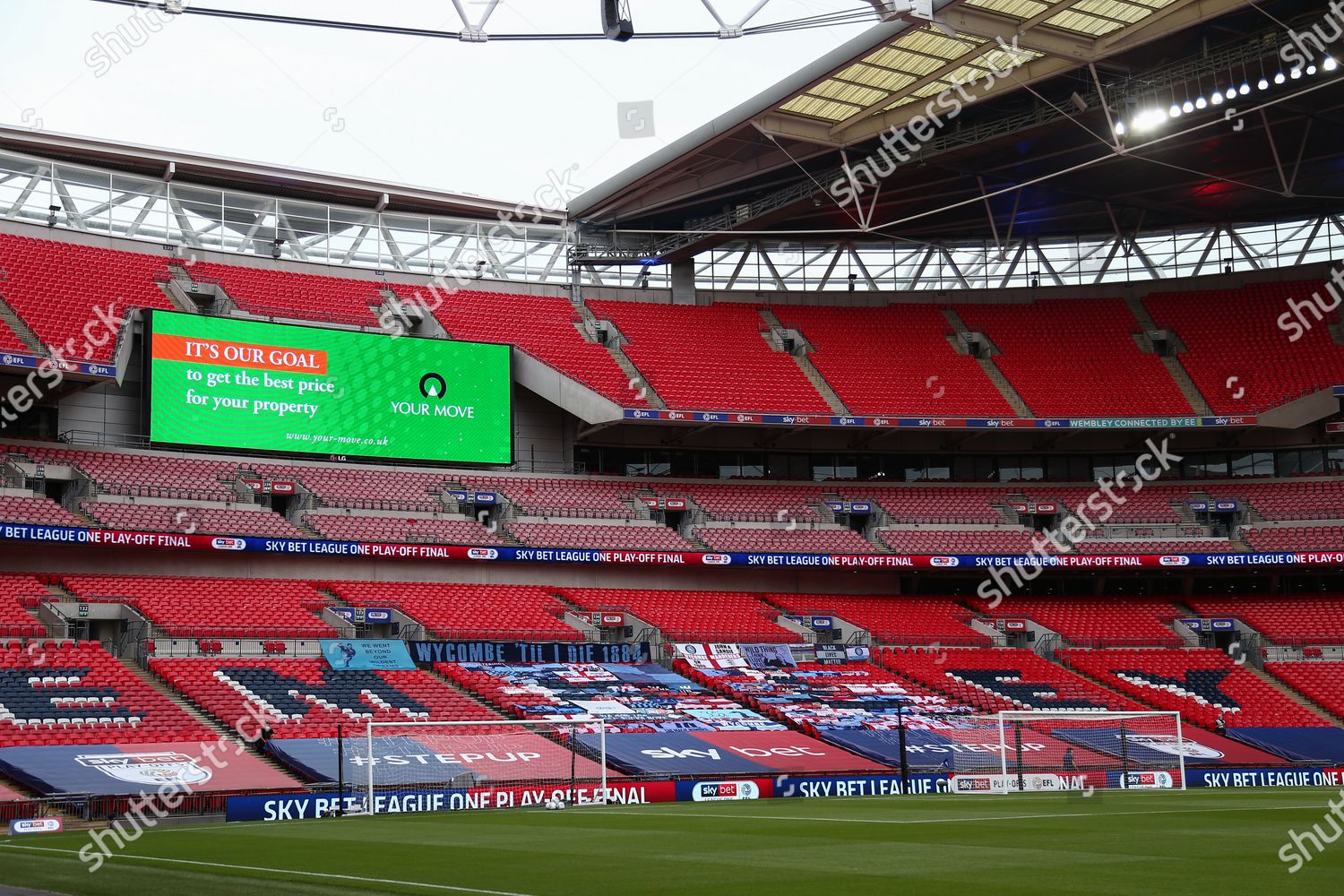 Giant Tv Screen Inside Wembley Stadium Editorial Stock Photo - Stock ...