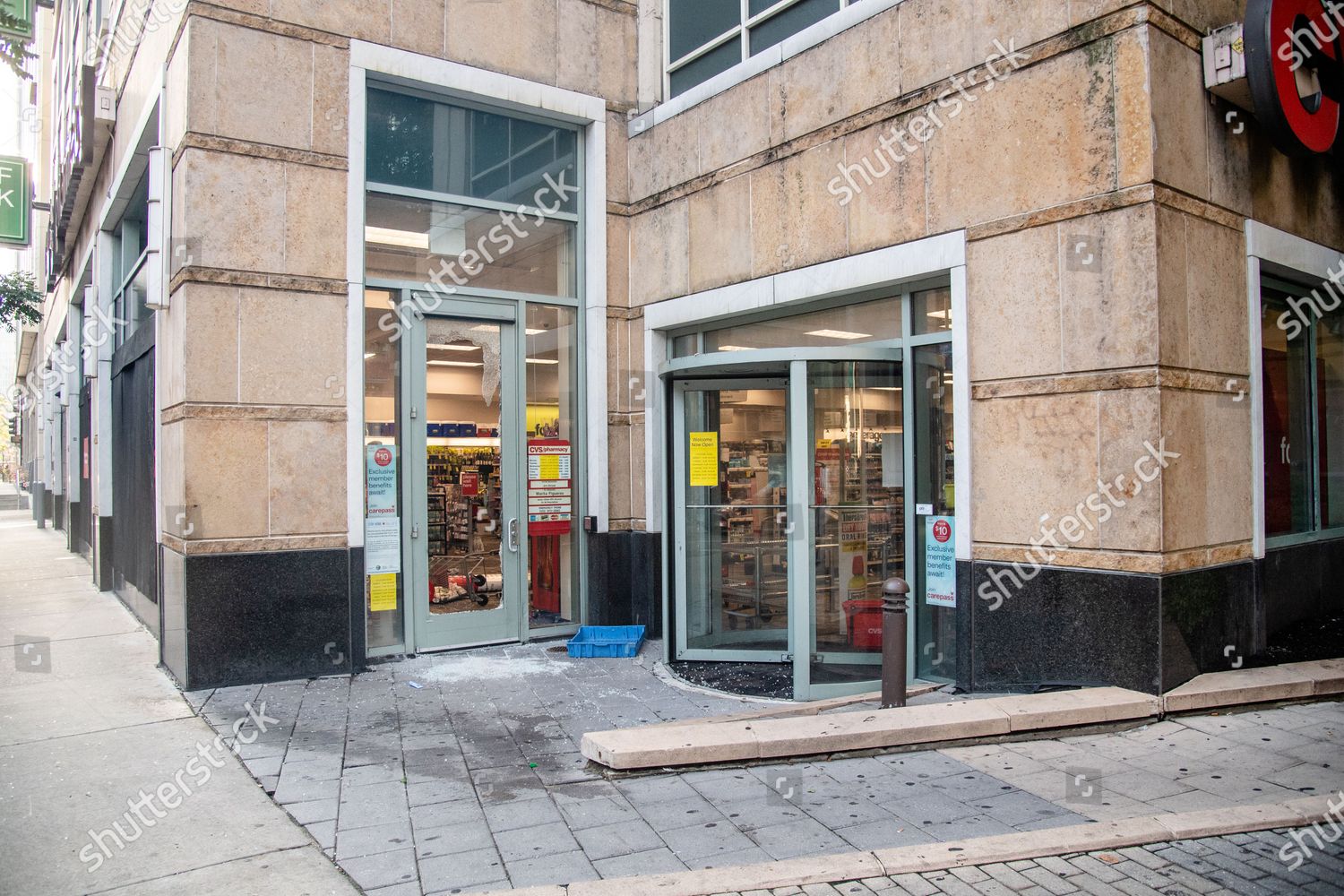 Looted Cvs Storefront Seen After Night Editorial Stock Photo - Stock ...
