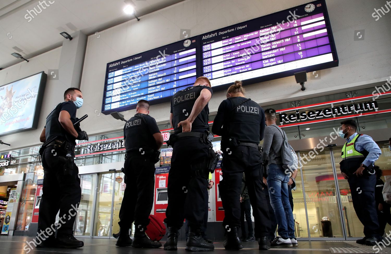 Police Public Order Officers Control Train Editorial Stock Photo ...