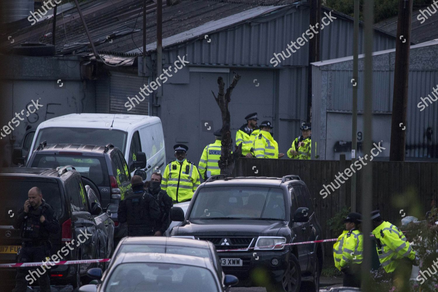 London Uk Police Guard Crime Scene Editorial Stock Photo - Stock Image ...