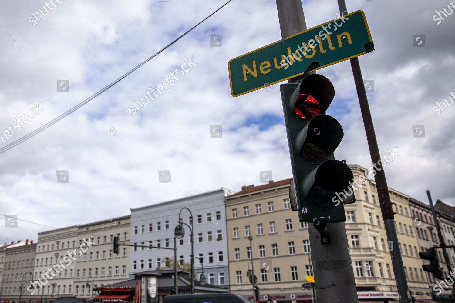 View Hermannplatz Square Neukoelln District Berlin Editorial Stock ...