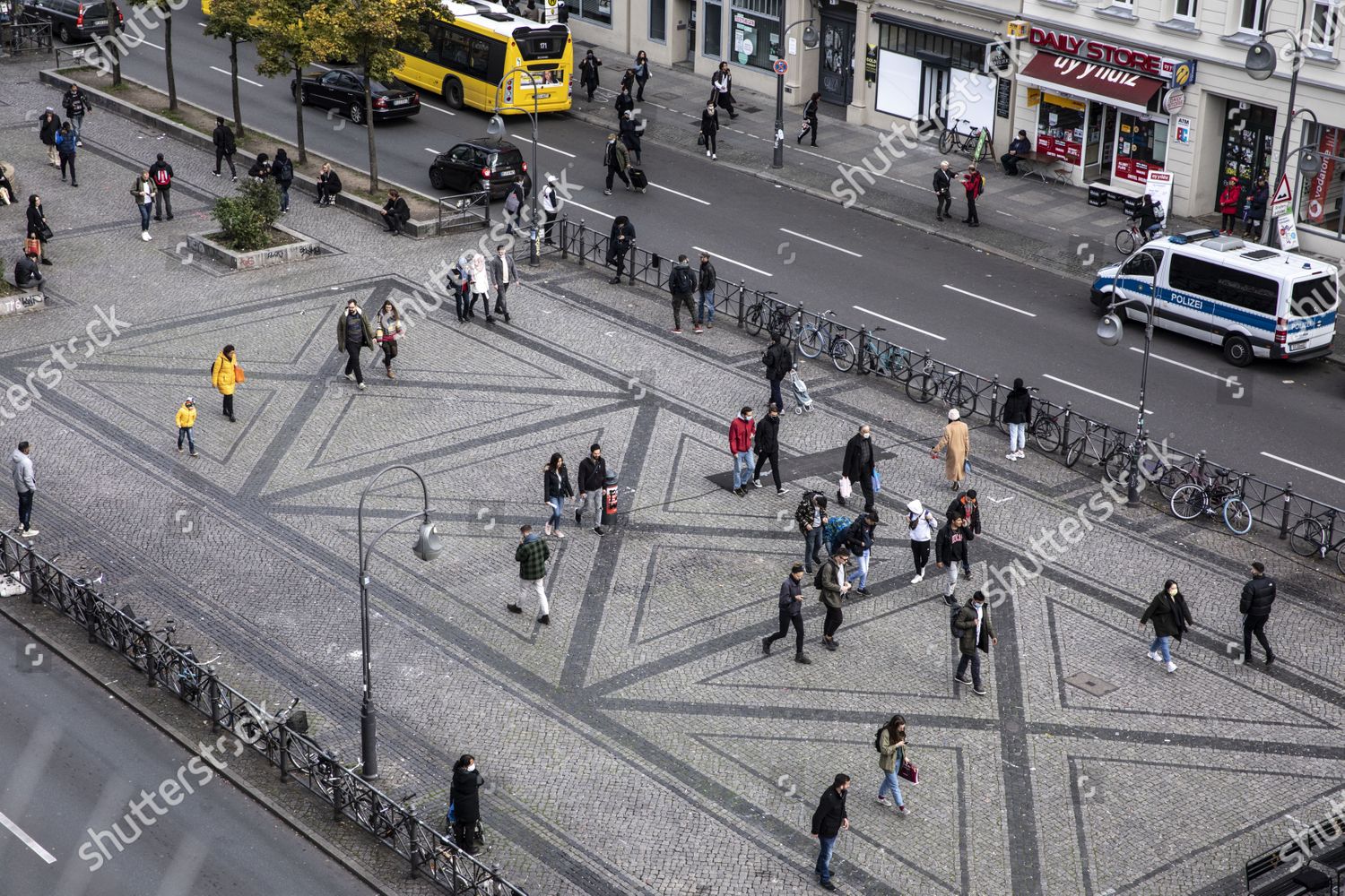 View Hermannplatz Square Neukoelln District Berlin Editorial Stock ...