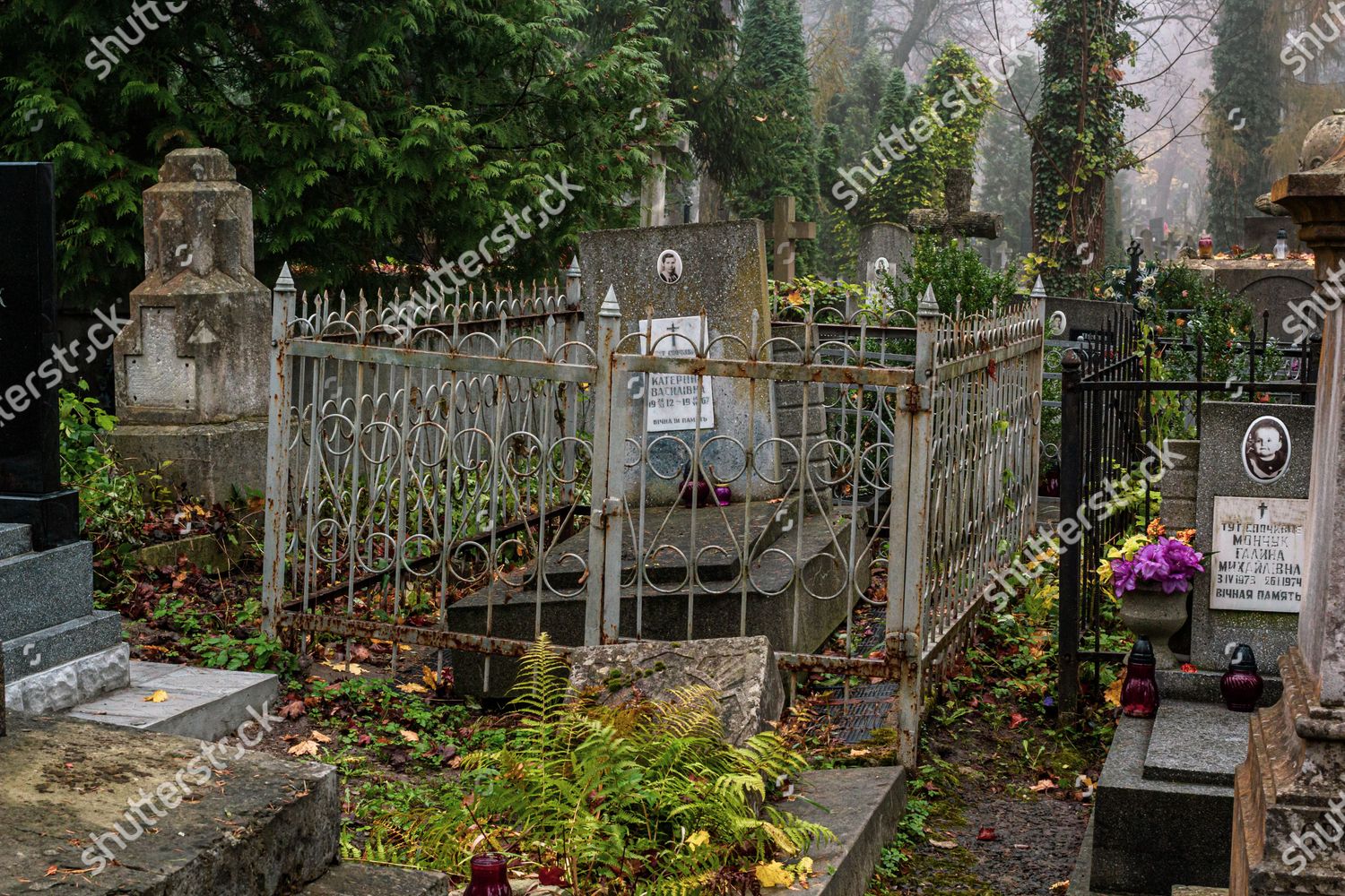 Rusty Grave Editorial Stock Photo - Stock Image | Shutterstock
