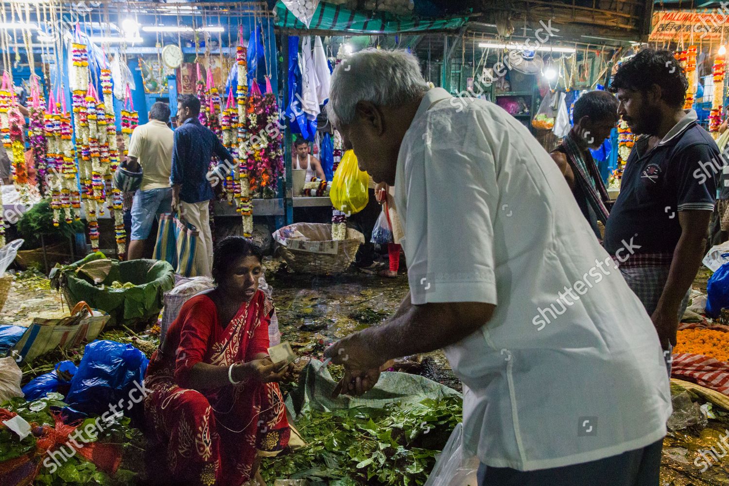 Flower Market Scenes Howrah Mullick Ghat Editorial Stock Photo - Stock ...
