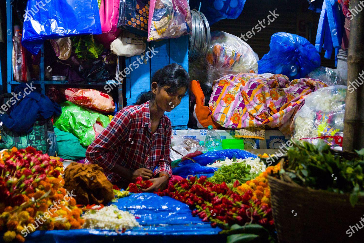 Flower Market Scenes Howrah Mullick Ghat Editorial Stock Photo - Stock ...