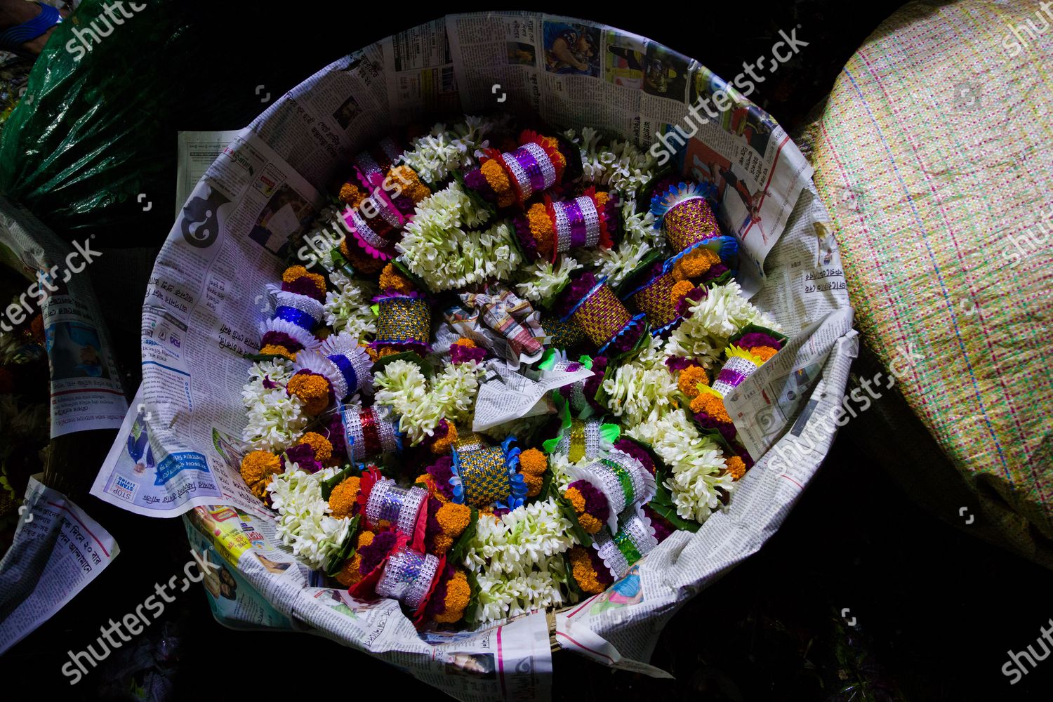 Flower Market Scenes Howrah Mullick Ghat Editorial Stock Photo - Stock ...