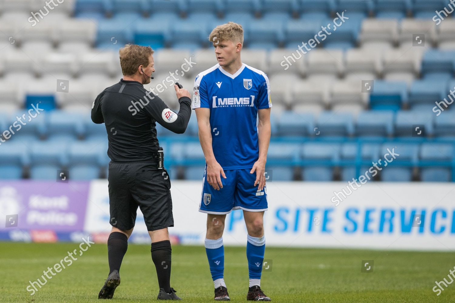 John Busby Referee Talking Giving Instruction Editorial Stock Photo ...
