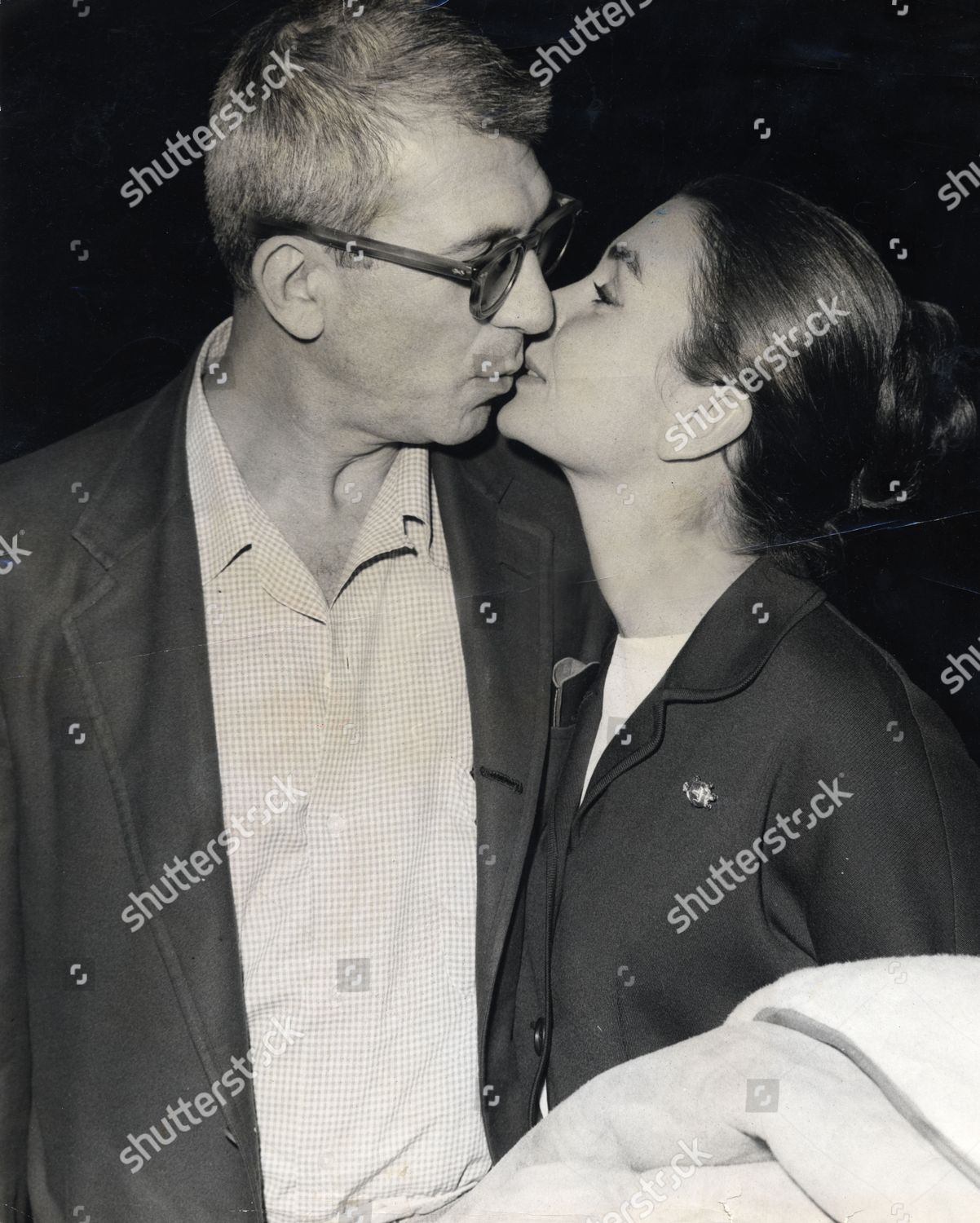 Jean Simmons Pictured Kissing Her Husband Editorial Stock Photo - Stock ...