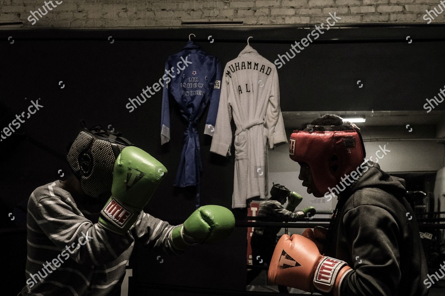 YOUNG BOXERS DEMONTAZE 'JUICY' DUNCAN NASSEL Editorial Stock Photo ...