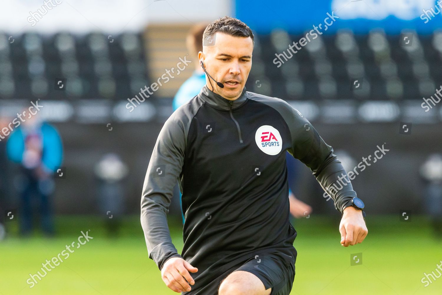 Todays Referee Dean Whitestone During Efl Editorial Stock Photo - Stock ...