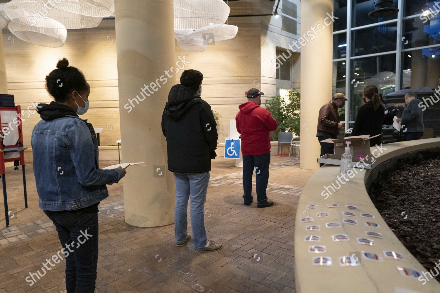 People Line Vote Polling Station Arlington Editorial Stock Photo ...