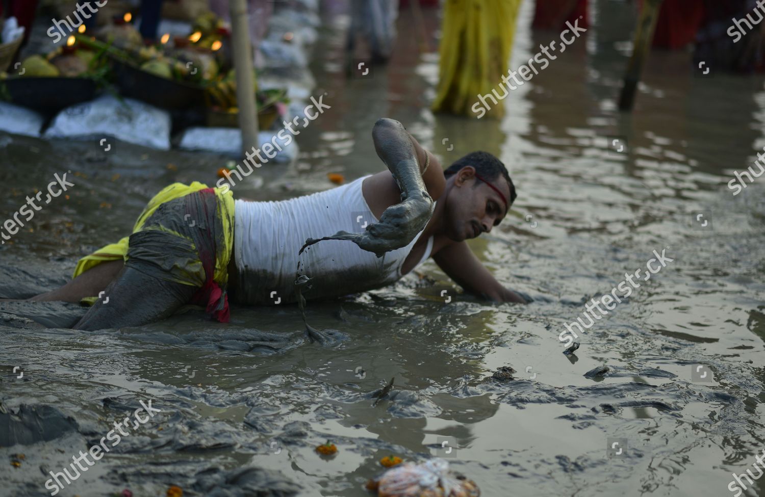 Indian Devotee Wade Through Mud Reach Editorial Stock Photo - Stock ...