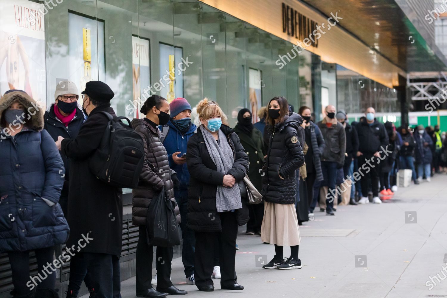 Shoppers Queue Outside Debenhams Oxford Street Editorial Stock Photo ...