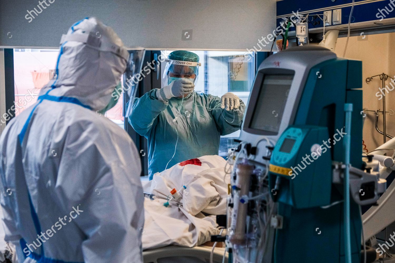 Nurse Wearing Personal Protective Equipment Ppe Editorial Stock Photo ...