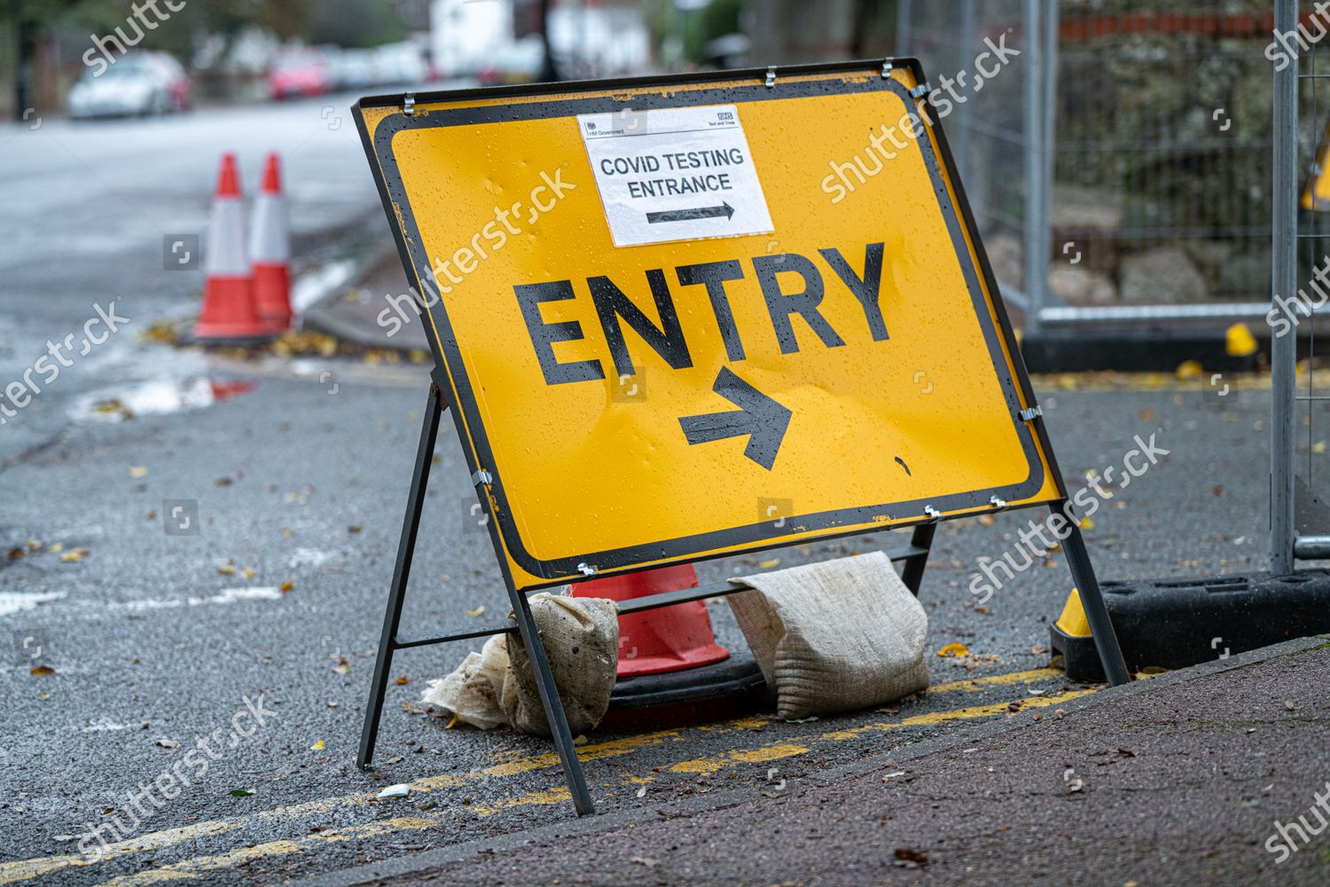 Entrance Sign Covid19 Walk Through Testing Editorial Stock Photo ...