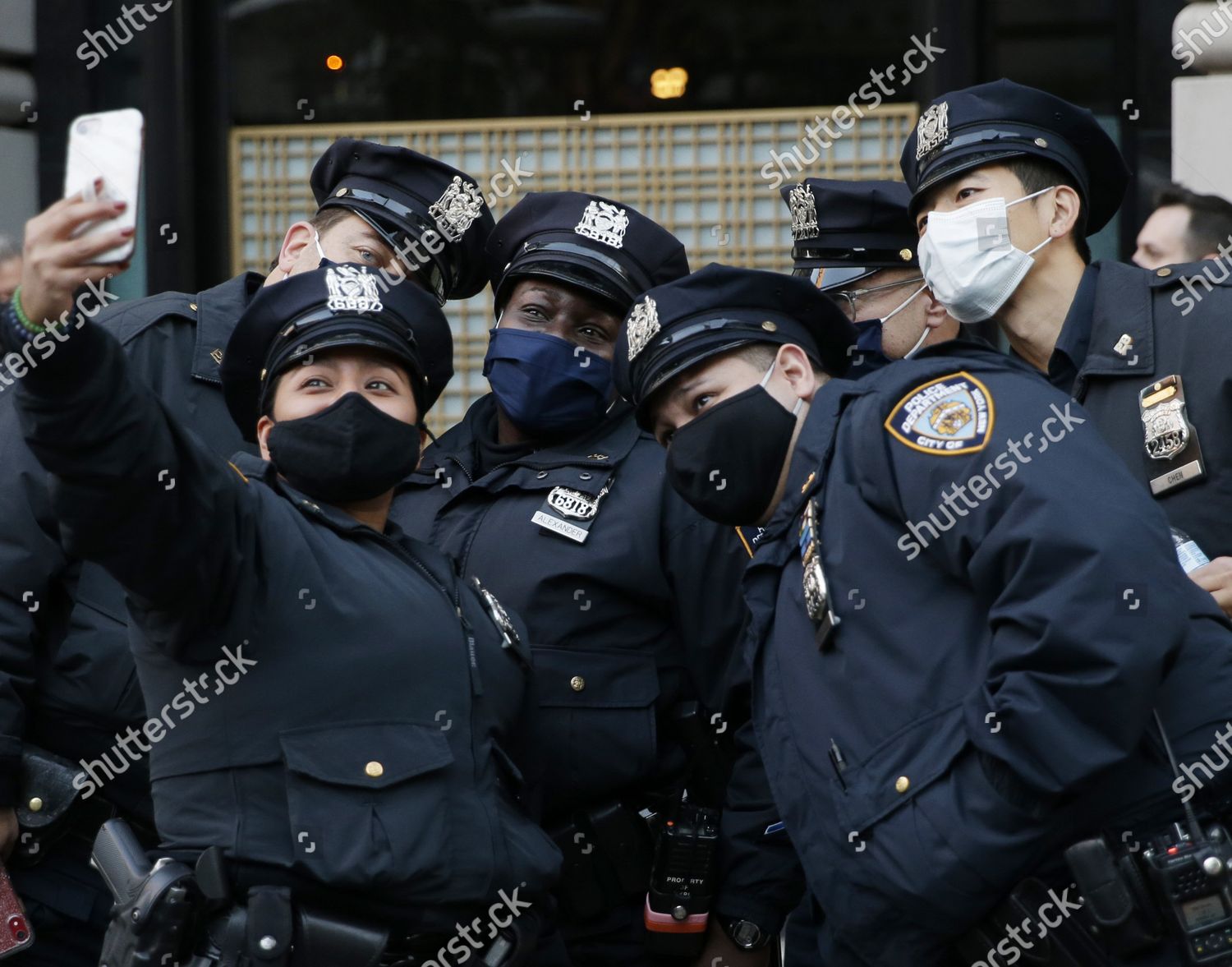 Nypd Police Officers Take Selfie Count Editorial Stock Photo - Stock ...