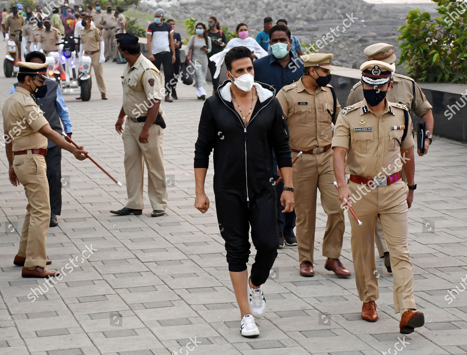 Bollywood Actor Akshay Kumar Police Personnel Editorial Stock Photo ...
